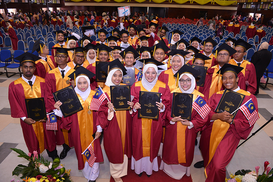 SYARAT KELAYAKAN – APEL-PUO